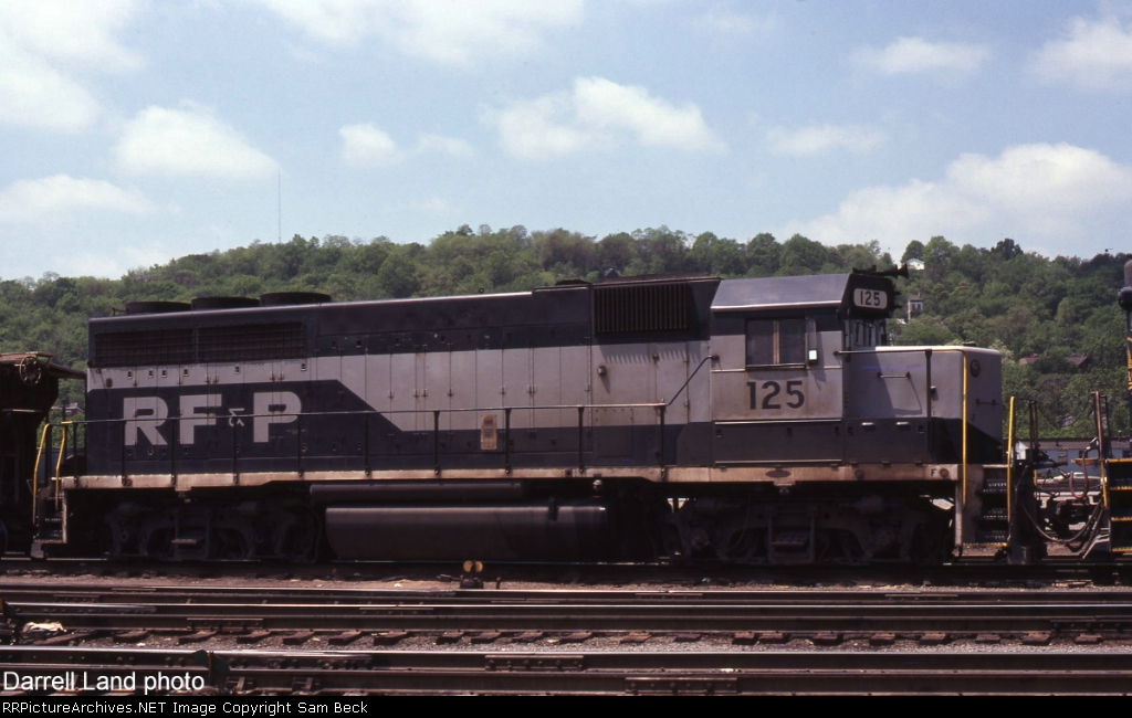 RF&P 125--GP40